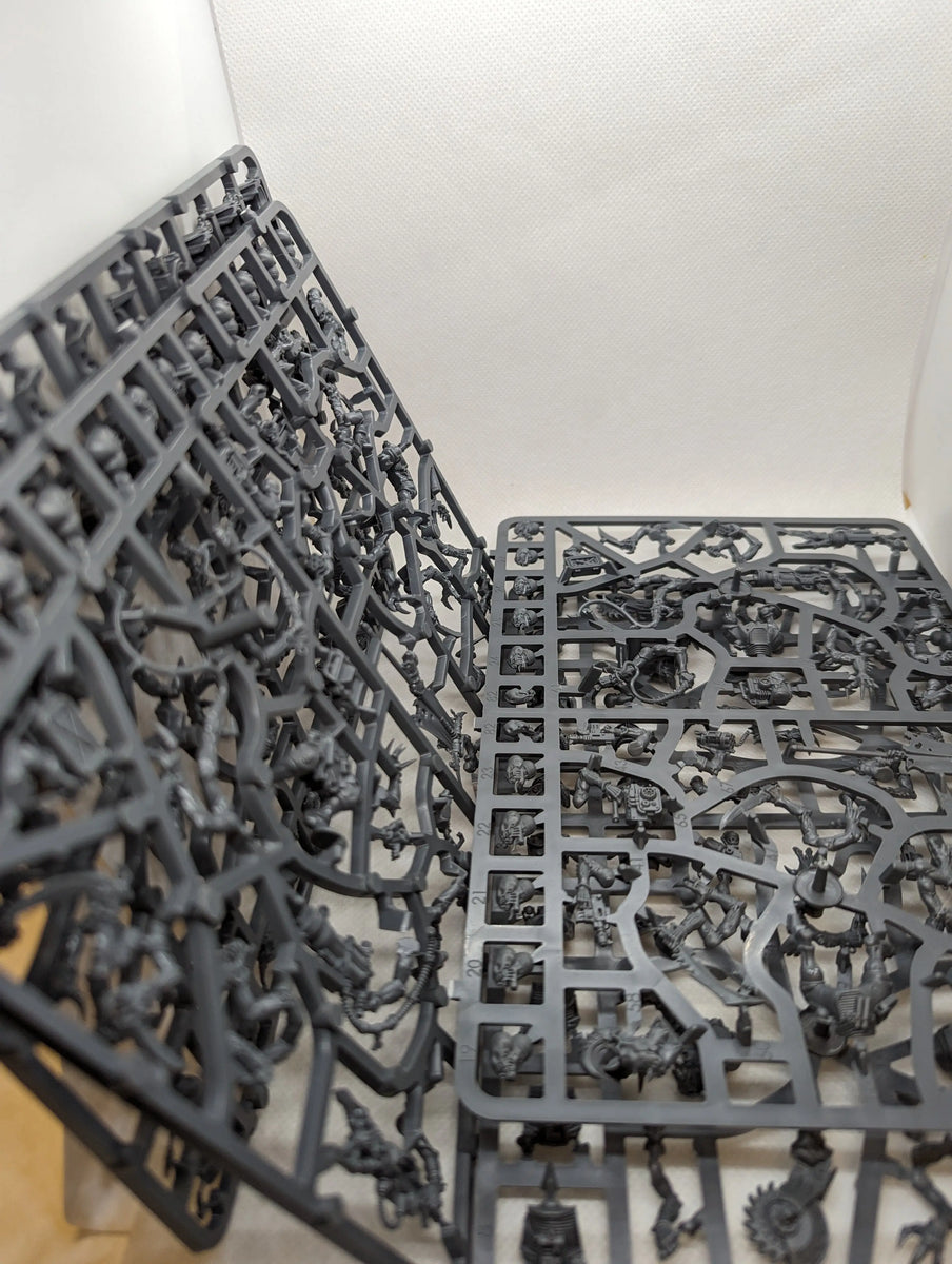 P/O: Acolyte Hybrids x10 (full sprue) – Wandering Adventures